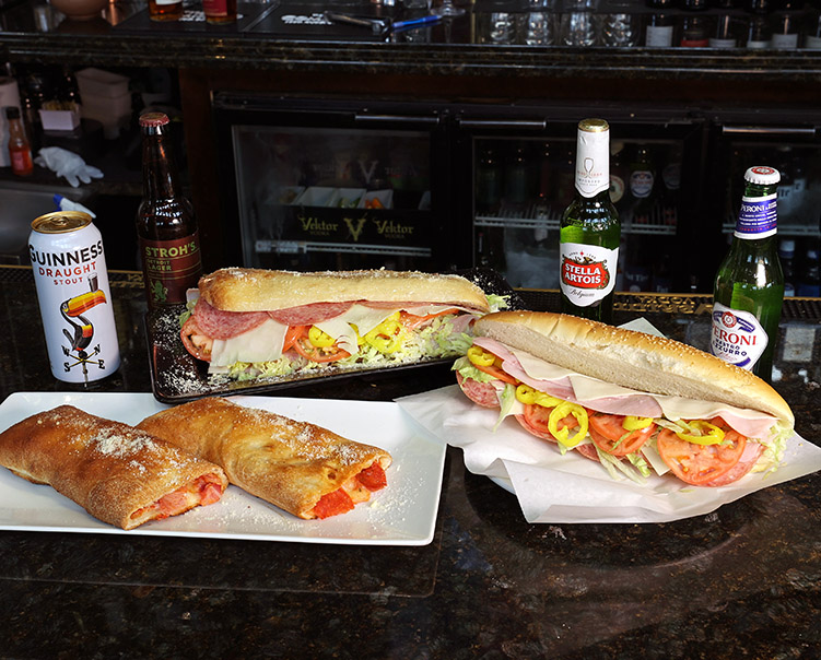 Alex's Pizzeria & Bar